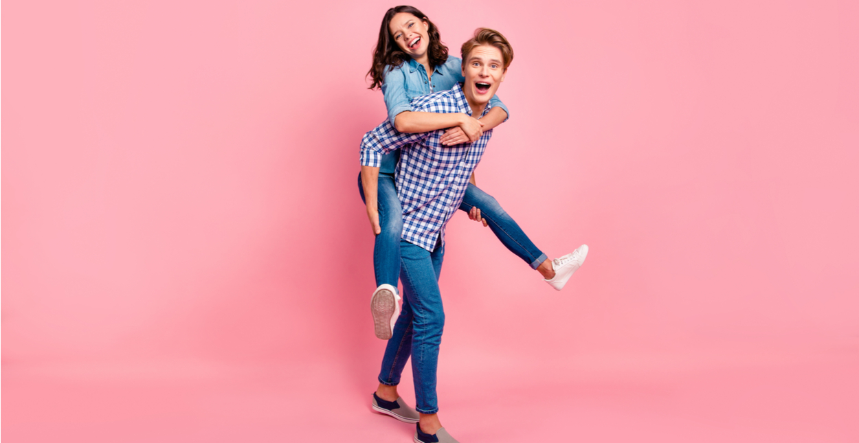 Credit Card Piggybacking — What It Is & How It Can Help Your Credit ...